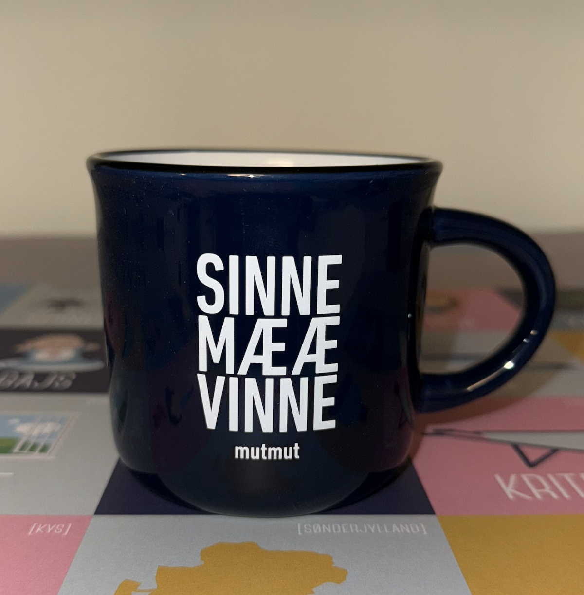 SINNE MÆ Æ VINNE - Krus - mutmut.dk